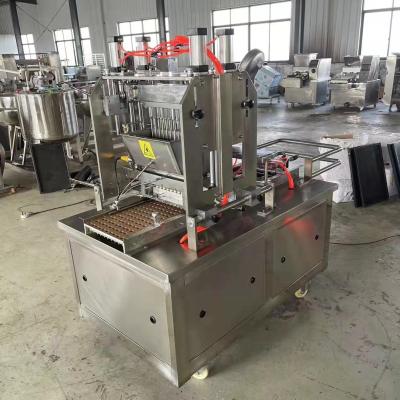 China Semi-automatic Multifunctional Candy Making Machine Dispenser for Multifunctional for sale