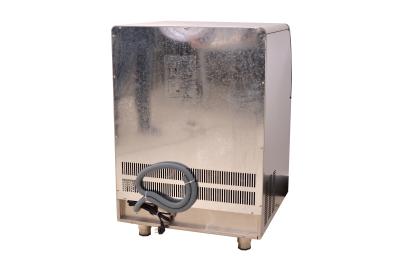 China 320w Power Supply Industrial Ice Cube Maker Machine 250kgs for Your Requirements for sale