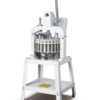China Divididor de masa Máquina manual para dividir y redondear la masa con agua como materia prima en venta