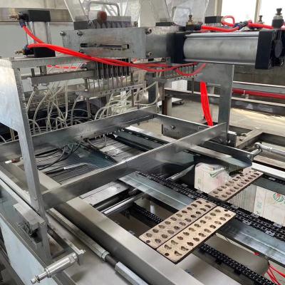 China Fully Automatic Candy Making Machine High Capacity 150kg/h and Voltage 220v/380v for sale