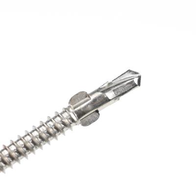 Cina SUS410 Flat Phillips Head Self Tapping Self Drilling Screw Wing Tek Screw con puntini 4.2x38 in vendita