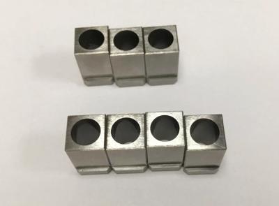 Cina I ricambi auto di CNC di precisione, muffa del connettore si separa la nichelatura in vendita