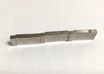 Cina CNC medico dello stampaggio ad iniezione dell'espulsore della manica che lavora con la pittura in vendita