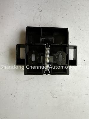 Cina CABINA DEL TREATORE Coperchio frontale decorativo Chiusura chiusura 810W61140-6006 Componenti per autocarri in vendita