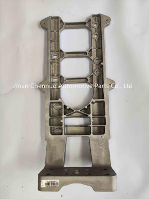 China WG1664235227 Parte de camión pesado de aluminio fundido con soporte de guardabarros traseros en venta