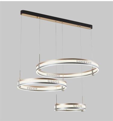 China Acrylische moderne eenvoudige kroonluchter met drie kleuren Te koop