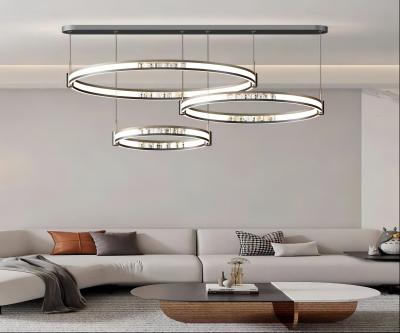 China Acrylische moderne eenvoudige kroonluchter met drie kleuren Te koop