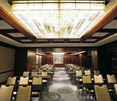 Cina Luci per ciondolo di lusso personalizzate per alberghi a cinque stelle e club di lusso in vendita