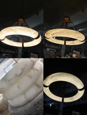 Cina Luce di lusso di pelle lampadario cerchio di marmo cucina soggiorno arte creativa alabastro luce lampada appesa in vendita