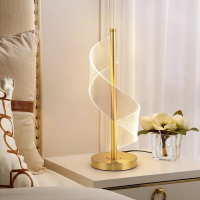 China Modern Acrylic Decorative Table Lamp Model Room Hotel Bedroom Bedside Reading Atmosphere Lamp for sale