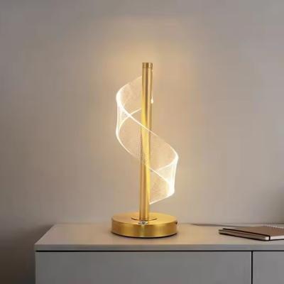 China Modern Acrylic Decorative Table Lamp Model Room Hotel Bedroom Bedside Reading Atmosphere Lamp for sale