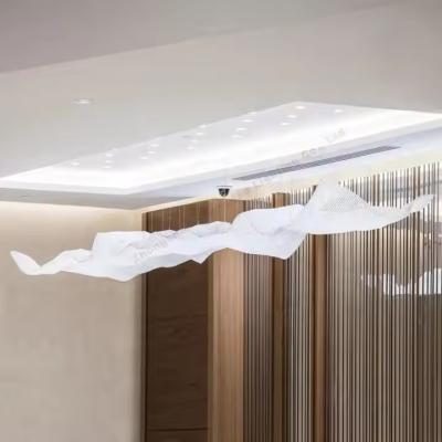 Cina Progetto su larga scala Moderno Hotel di lusso Sala banchetti Illuminazione Decorazione Oro LED Cristallo Mesh lampadario in vendita