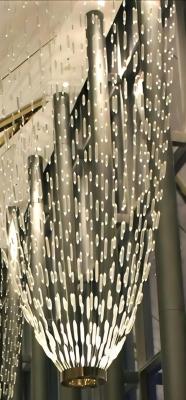 China Tipo di cortina a barra di cristallo lampadario a LED grande lampadario ad alto soffitto ornato for sale