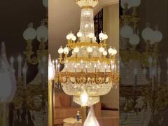 Éclairage de lustre commercial en laiton de haute qualité E14 Source lumineuse