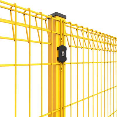 Cina La rete metallica saldata ricoperta polvere triangolare delle curvature recinta l'imballaggio d'acciaio del pallet in vendita