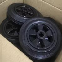 China 125mm Industrial Rubber Trash Bin Wheels with 32mm Tread Width for Garbage Cans and Carts for sale