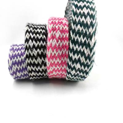 China 4 cm breed jute vlecht in eenvoudig ontwerp voor duurzame breiband en verpakking Te koop