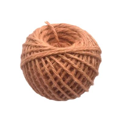 China Kleur Jute draad Ball gebreide touw Klassiek gekamd Mercerized zijde Jute touw voor schoenen Te koop