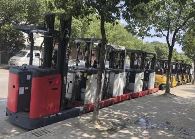 Κίνα 2t υψηλού επιπέδου Forklift αποθηκών εμπορευμάτων χρησιμοποιημένος όρος φορτηγών για το στενό διάδρομο προς πώληση