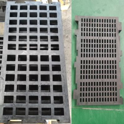 China HUATAO 30mm Thick 305×305mm Shore Hardness 40-60 Anti-Clogging Rubber Screen Panel for Coal Dewatering for sale