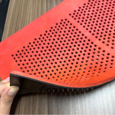 China 1,25m Slijtvast Rubberen Zeefpaneel met 4-12mm Ronde Gaten Te koop