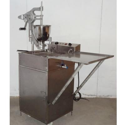 Cina Macchina commerciale elettrica del creatore del foro della ciambella con la friggitrice 3KW della ciambella in vendita