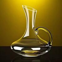 Quality European-style wine decanter for degassing for sale