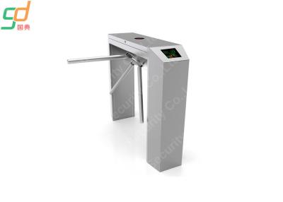 Cina Trasporti il portone del cancello girevole del treppiede di sicurezza di Staintion, OEM automatizzato delle barriere di sicurezza in vendita