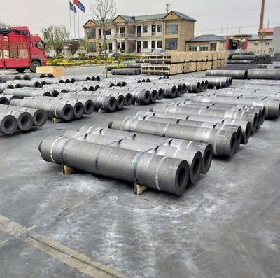 China Graphite Electrode (RP) High mechanical strength Graphite Electrode for sale