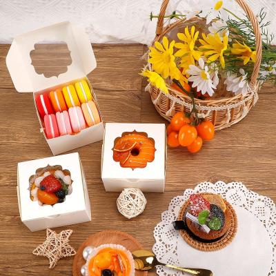 中国 4インチのカップケーキ キャンデー チョコレートいちごのための白い注文の菓子器の窓 販売のため