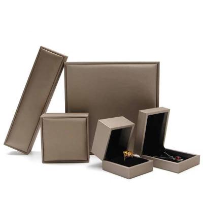 Cina Cuoio di lusso di Ring Storage Gift Box Brushed dei gioielli di nozze in vendita