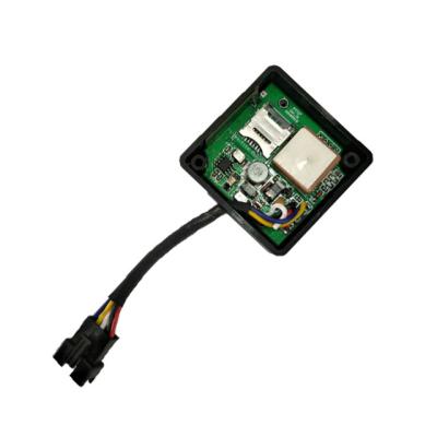 China Mini Gps Tracker With Over Speed Alarm Engine Shut Remotely car tracker for sale