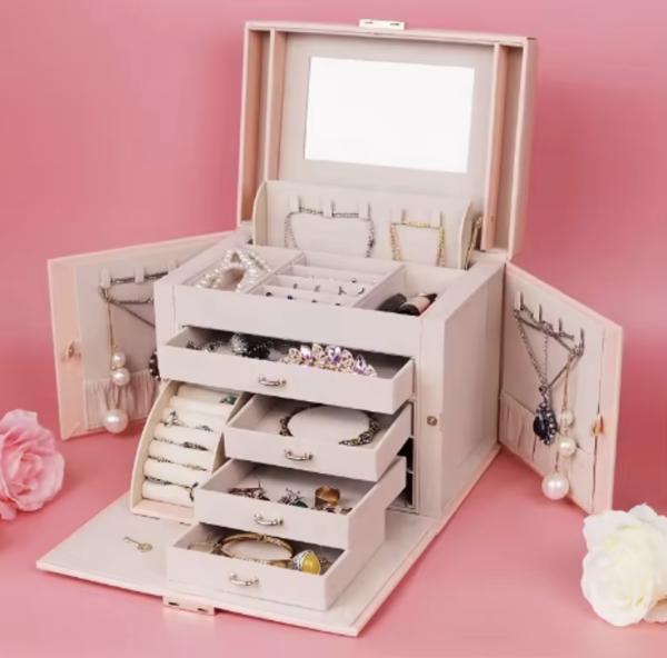 Quality Large Capacity PU Leather Jewelry Boxes With Mirror Custom Logo for sale
