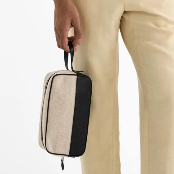 Quality Pu Leather Trim Wash Bag Travel Men Essentials Soft Toiletry Bag Custom Logo for sale
