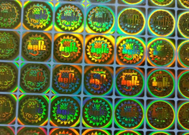Custom Holographic Stickers Printing 3D Hologram Labels With Design Non-Transferable 3