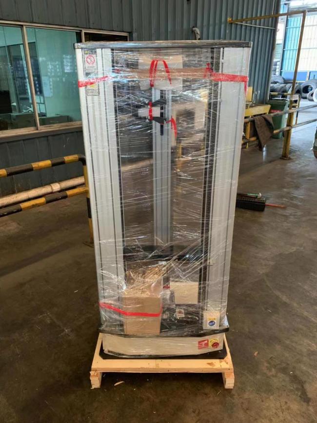 UTM Universal Testing Machine side view