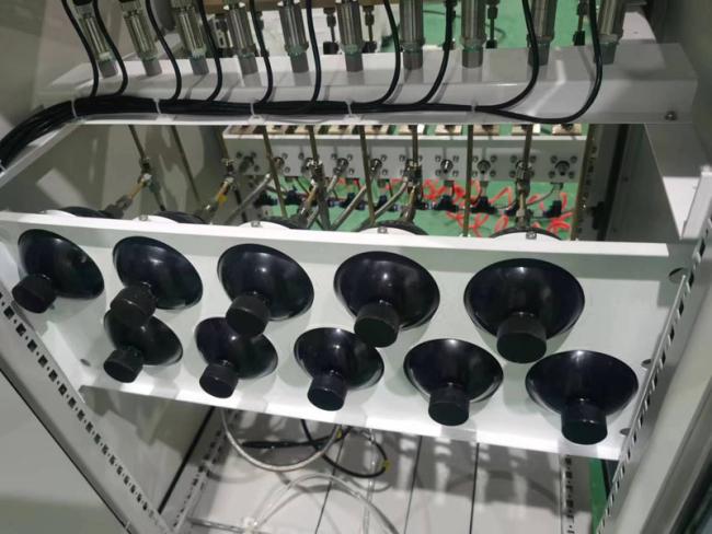 Hydrostatic pressure test setup with end caps