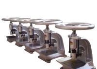 China CP-25 Manual Dumbbell Tensile Specimen Making Machine - 200mm Cutting Width, 2mm Slice Thickness for sale