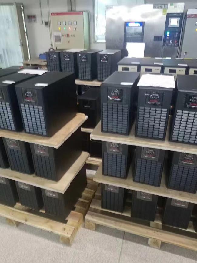 High-frequency tower UPS single input single output dual conversion online operation