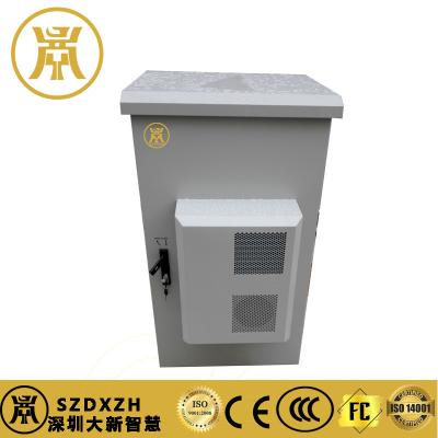 China IP55 Outdoor Telecom Cabinet Powder Coating Pole Mount Enclosure With Cooling System for sale