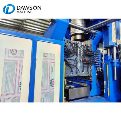 Cina Speciale progettato 1000L HDPE IBC Serbatoi 1000 Litri Extrusion Blow Molding Making Machine in vendita
