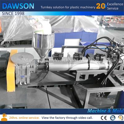 Cina 5L Doppia stazione Single Die Head Automatic HDPE Adblue Jerry Can Extrusion Blow Moulding Machine in vendita