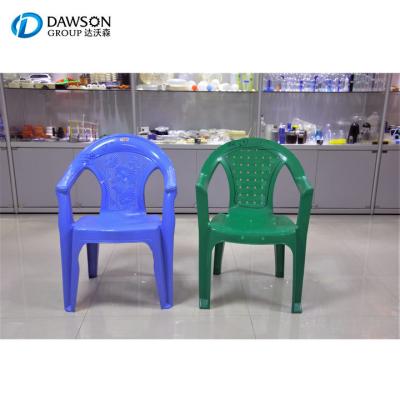 Cina Stampaggio ad iniezione di plastica della Tabella e della sedia che fa macchina in vendita