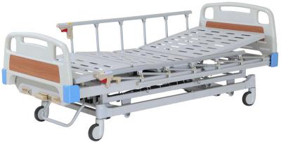 China Adjustable Manual Hospital Bed With 3 Crank , Semi Fowler ICU Sickbed for sale