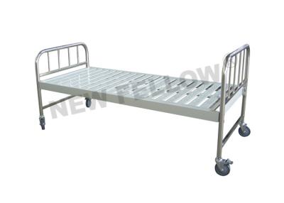 China Powder - coated Steel Manual Flat Medical Hospital Beds with 5 Inch Silent Rubber Caster for sale