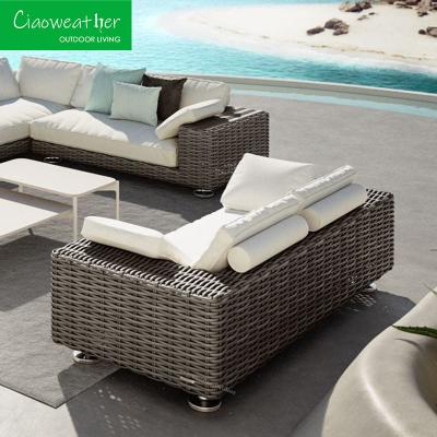 Cina Mobili per patio moderni Divano da giardino a montatura in alluminio per posti a sedere doppi all'aperto in vendita