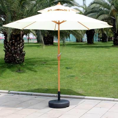 China Beach Umbrella Customized Sunshade with Outdoor Foam and Water-Resistant Fabric for sale