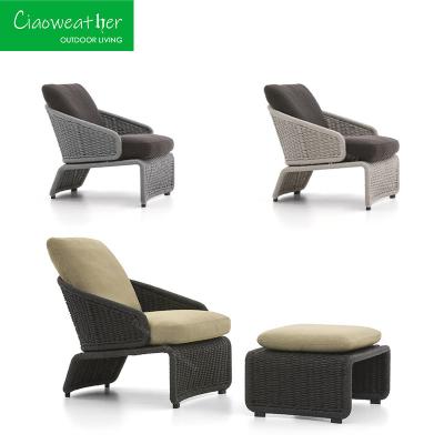Cina Imballaggio per la posta Sofa di rotino semplice e moderno per cortile e balcone in vendita