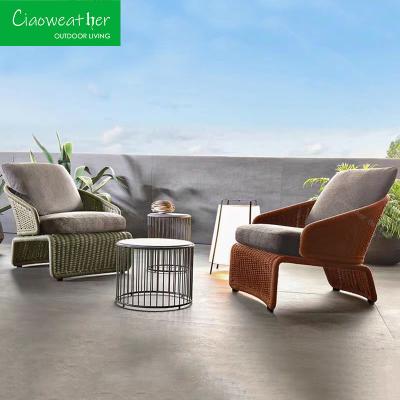 Cina Imballaggio per la posta Sofa di rotino semplice e moderno per cortile e balcone in vendita