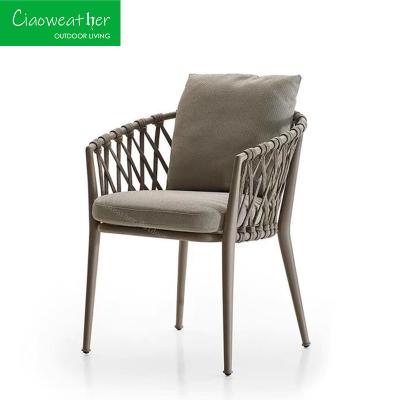 China Waterdicht kussen hotel buiten metalen zijtafel voor modern design stijl tuin patio aluminium meubels Te koop
